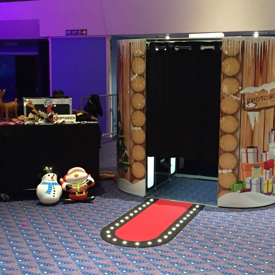 Christmas Photo Booth - Monster Event Hire - Xmas photo booth hire